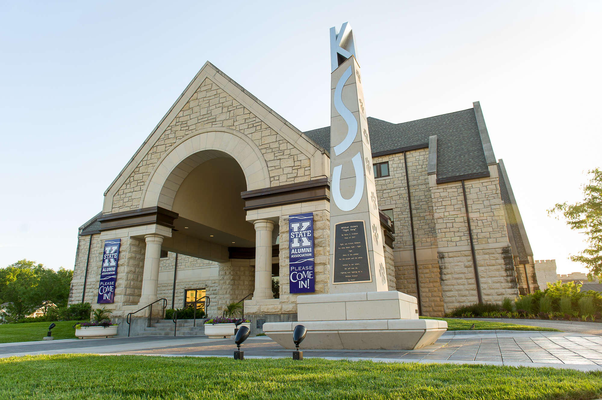 Give to the K-State Alumni Association - Kansas State University Foundation