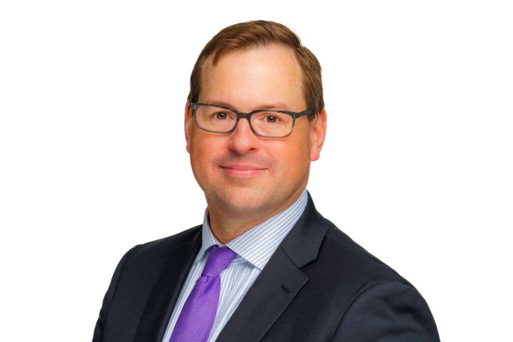 Matt Smagacz, CFA, FRM - Kansas State University Foundation